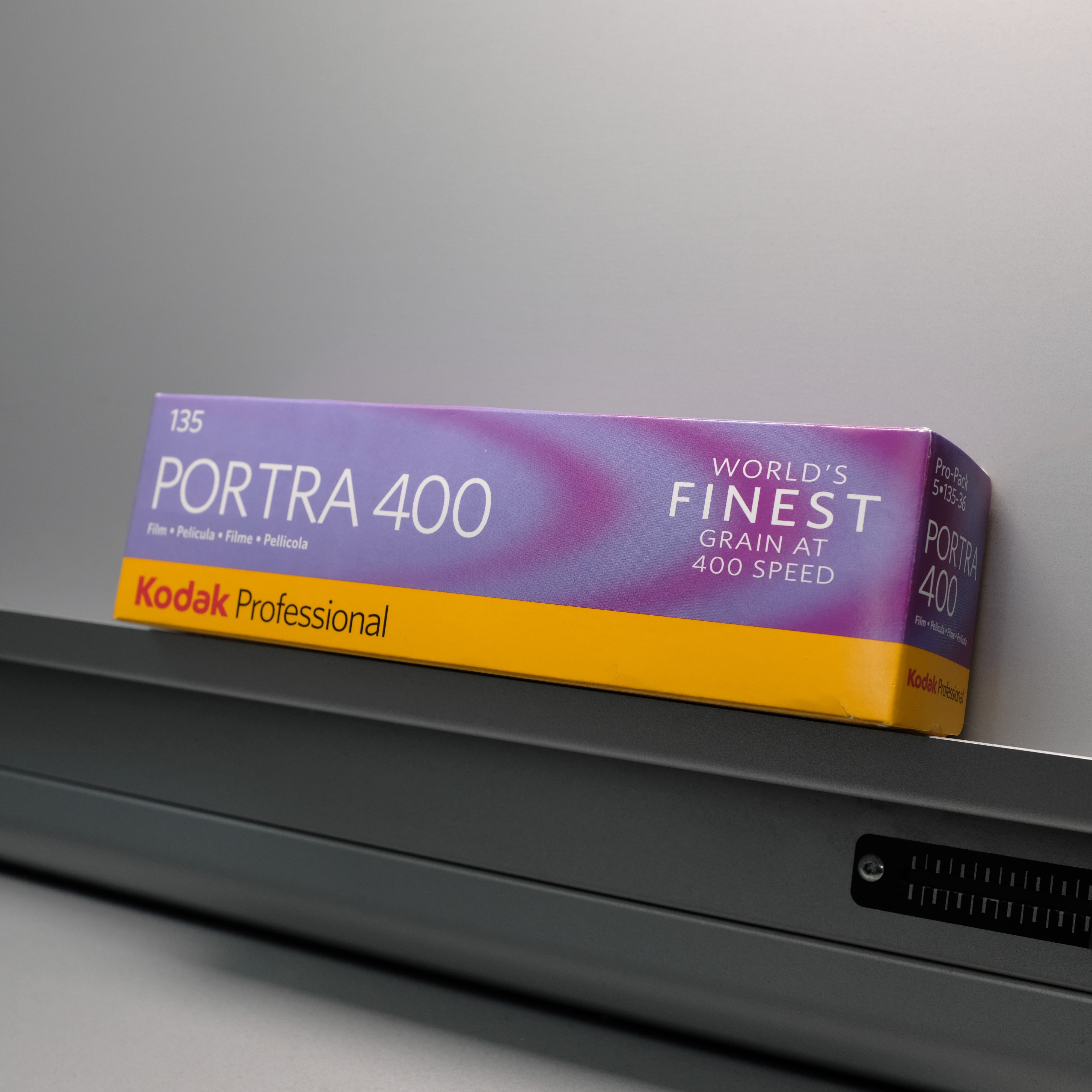 Kodak Portra 400 35mm (5 Pack) – Come Through Lab LTD